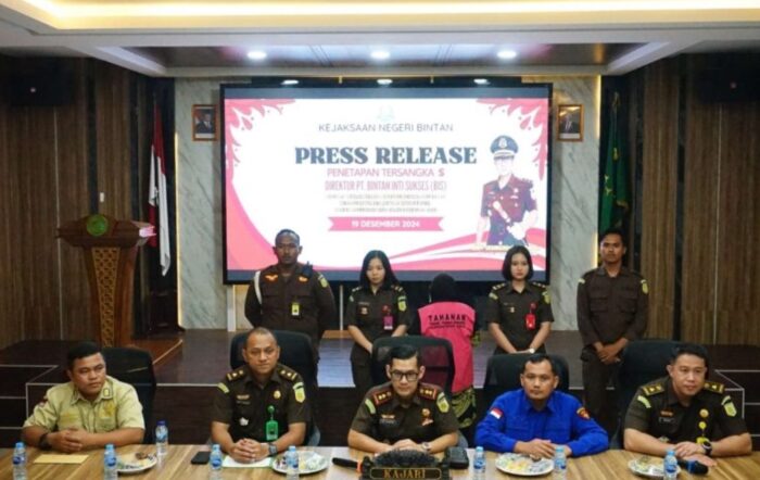Kejaksaan Negeri Bintan menetapkan tersangka Ex Direktur PT BIS ...