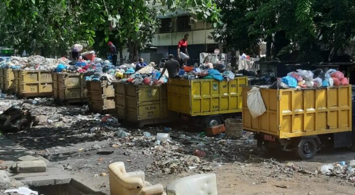 DLH Batam Atasi Penumpukan Sampah di TPS Liar dengan Bin Kontainer ...