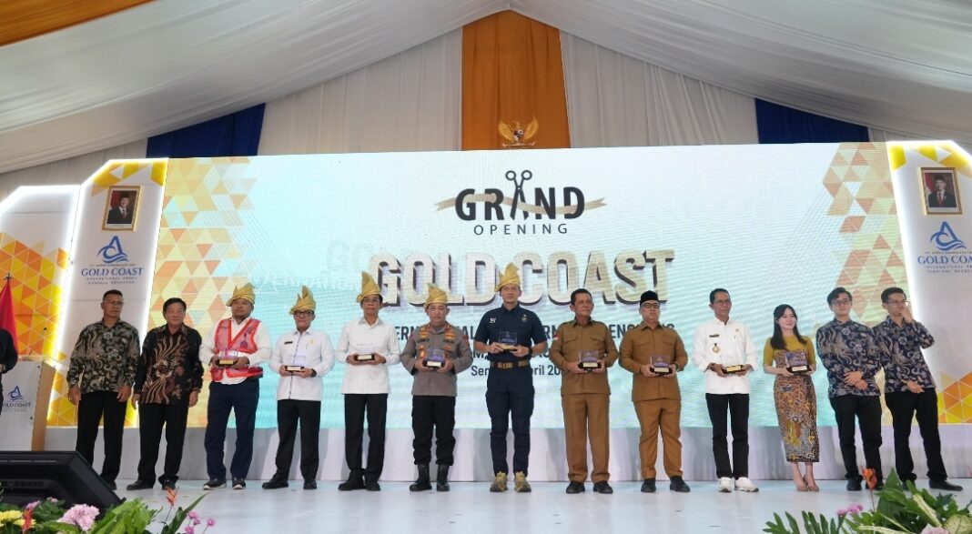 Gold Coast International Ferry Terminal Bengkong Resmi Beroperasi ...